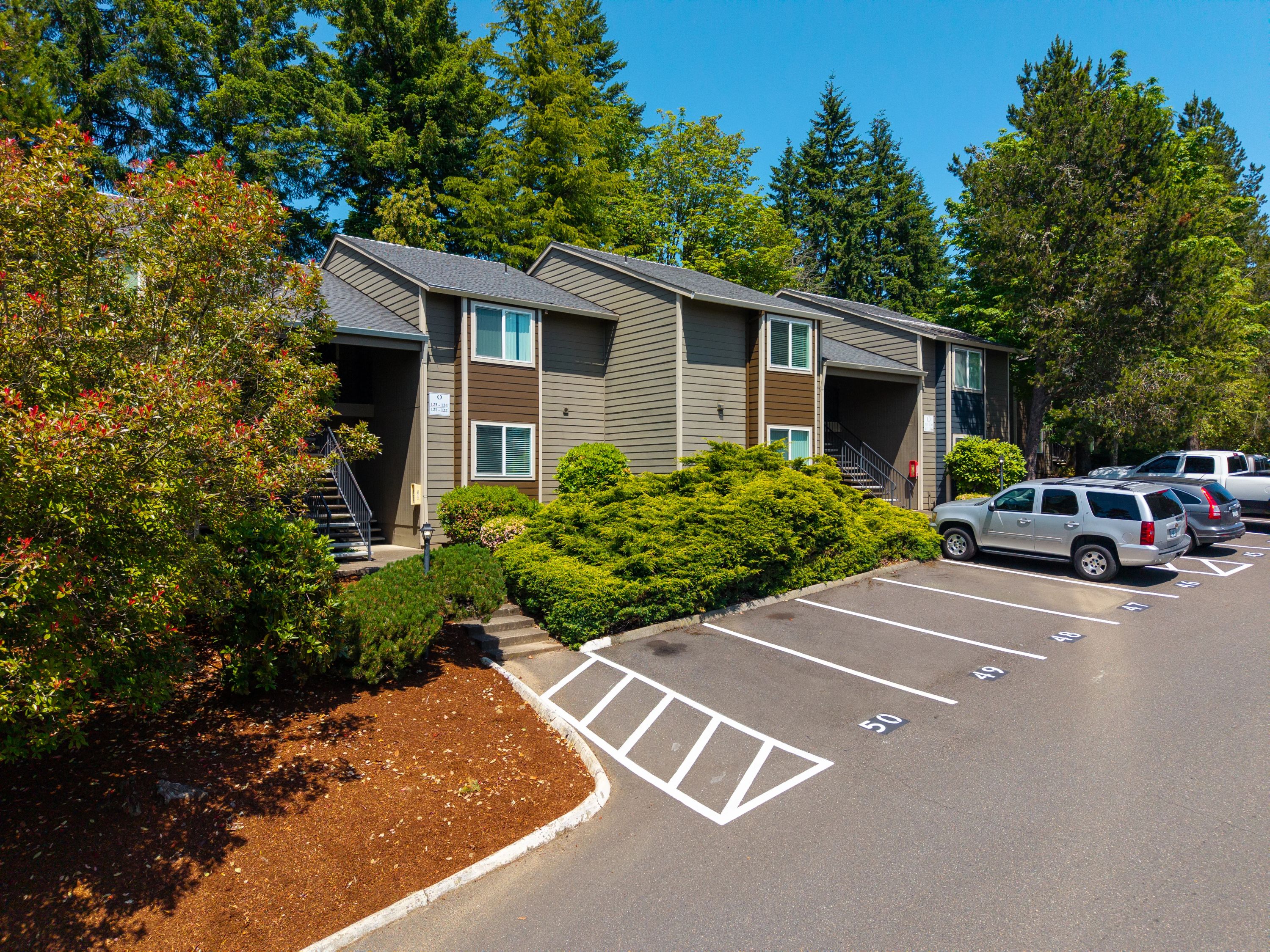 Cedar Square Apartments | Portland, OR